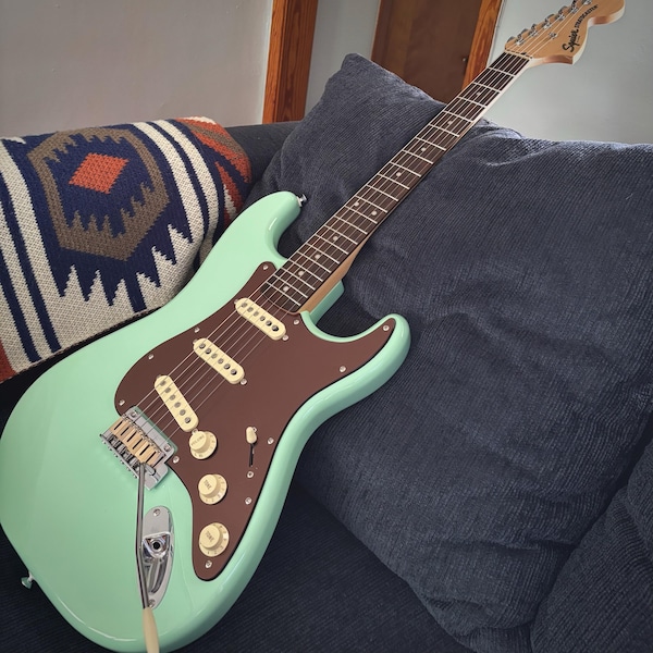 Black Acrylic Pickguard for YAMAHA REVSTAR RSS02T Guitar - Etsy