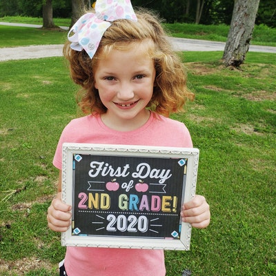 Girl First Day of 2nd Grade Sign 1st Day of School Printable - Etsy