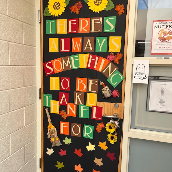 Teacher School Bulletin Board for Classroom Decor/be a Rainbow/cutouts ...