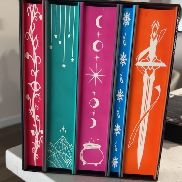 ACOTAR Custom Sprayed Edges - Etsy