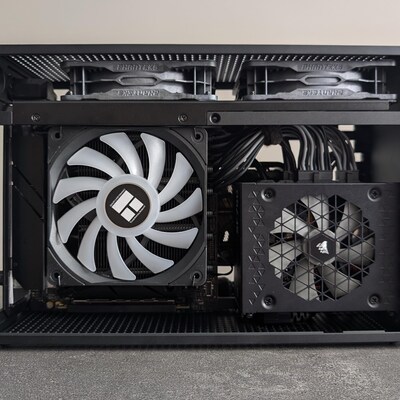 Custmoized Silver Mirrored RGB Gpu Backplate Pc Case Panel Argb Edge ...