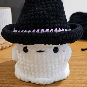 PATTERN: Cuddle-sized Sean the Leprechaun Amigurumi, Crocheted St ...