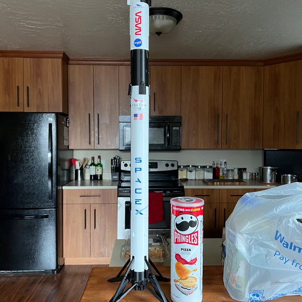 2023 Spacex Falcon 9 With Starlink Satellite Payload Display Model 1:76 ...