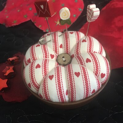 One Handmade Primitive Pin Keep / Pincushion / Pin Cushion in - Etsy