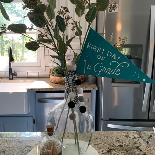 First Day of 1st First Grade Pennant Flag Printable Homeschool School ...