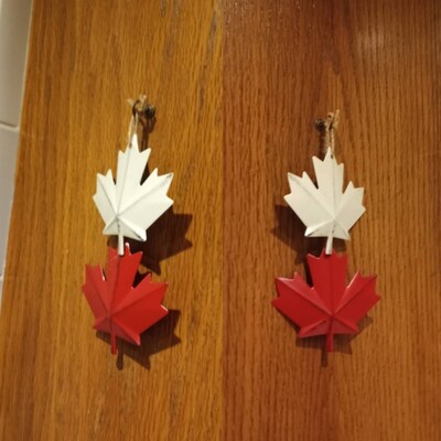 Canada Maple Leaf Decor Metal Maple Leaf Wall or Sign Decor - Etsy