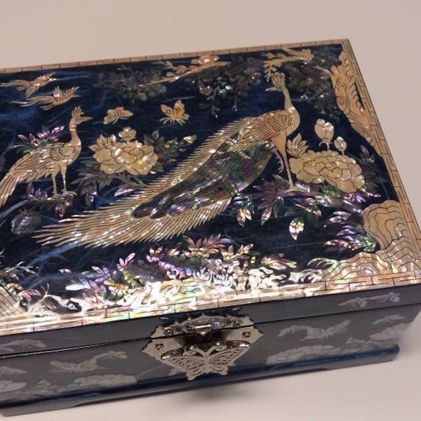 Mother of Pearl Jewelry Keepsake Box Asian Inlay Lacquer Wood Jewelry ...
