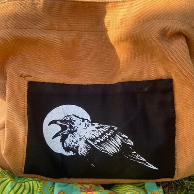 RAVEN PATCH Do I Really Need to Write Anything Else Here Well I Can't ...