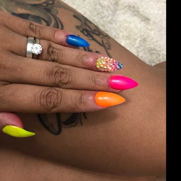 Neon Yellow Bling Nails With Bling Crystal Bow / Coffin Diamond Press ...