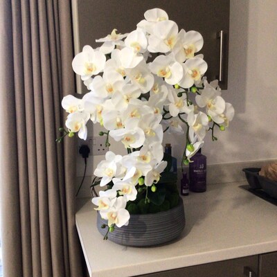 The King Real Touch Floral Arrangement Centerpiece, Artificial Silk ...