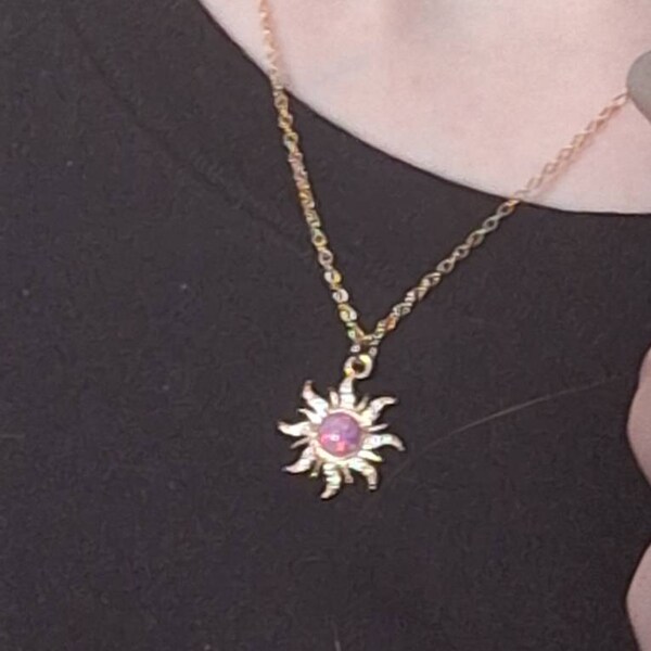 Princess Rapunzel Spinning Sundrop Flower Necklace, Stress Relief ...