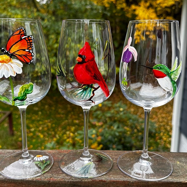 Hummingbird Wine Glass, Perfect Gift for Wine Lovers or Bird Lovers - Etsy