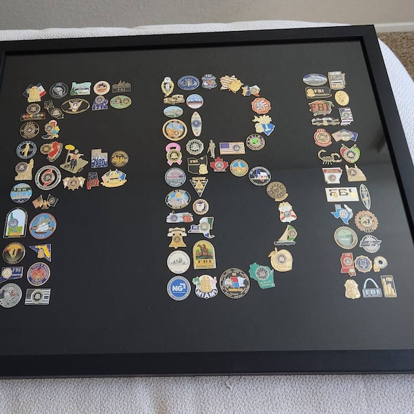 16x20 Display - Large Pin Format - Etsy