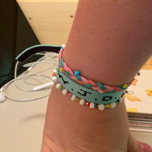 WWJD Bracelets Cute What Would Jesus Do Bracelets 90's Style Retro ...