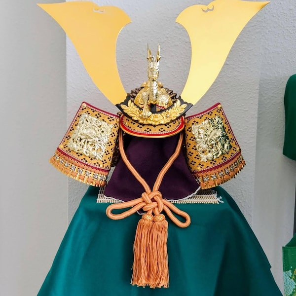 Beautiful Japanese Samurai Armor - Heian Period Samurai Genji Style ...