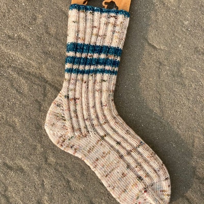 Mighty Pine Hand Dyed Yarn Tonal Green Pine Green - Etsy