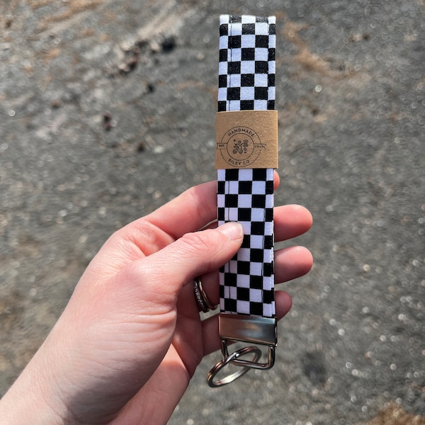 Black Checkered Key Fob | Mini Checker Wristlet | Keychains - Etsy