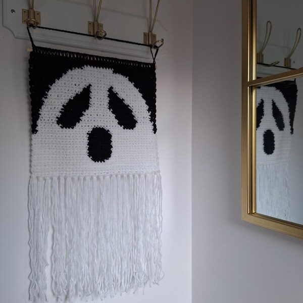 Ghost Tapestry Crochet Pattern / Wall Hanging / Instant Download ...