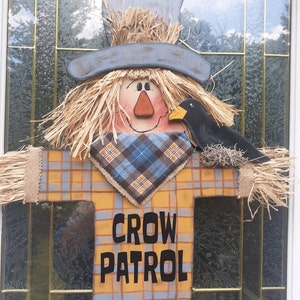 Oversized Silas Scarecrow W/ Black Crow Fall Oversized Wooden Wall ...
