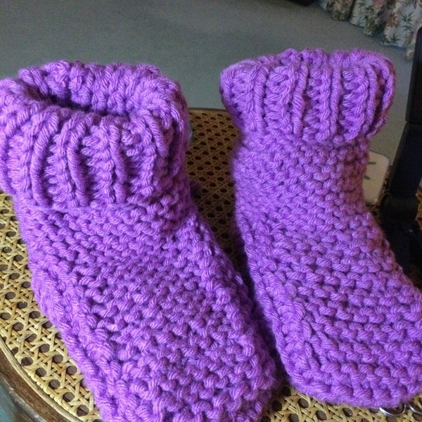 Adult Chunky Slippers Knitting Pattern by Madmonkeyknits Instant ...
