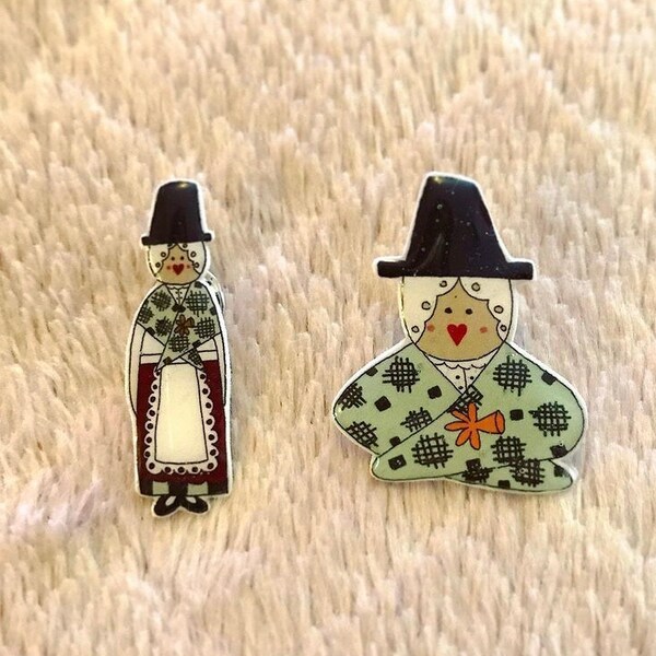 Handmade Welsh Lady Pin: Traditional Cymru Souvenir - Etsy UK