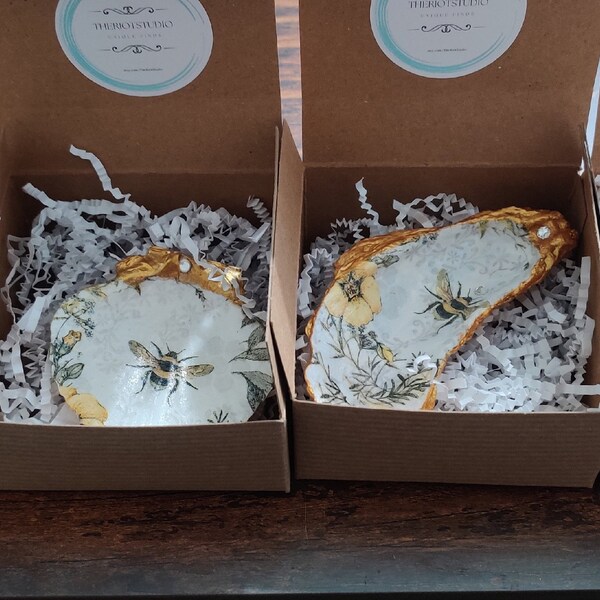 Oyster Shells, Decoupaged Oyster Shells, Hostess Gifts, Girlfriend ...