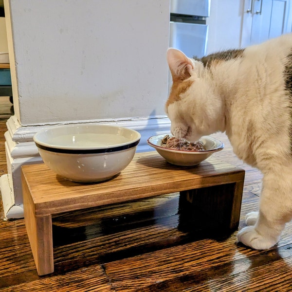Farmhouse Cat Food Tray | Elevated Feeding Station - Etsy