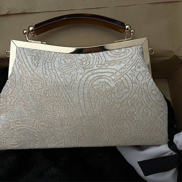 Vintage Cheongsam Style Kiss Lock Handbag With Ocean Oil Painting ...