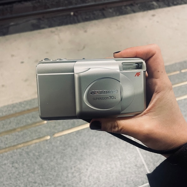 Yashica T4 Safari Limited Edition Kyocera Slim T Point and Shoot Analog Camera Very Good ...