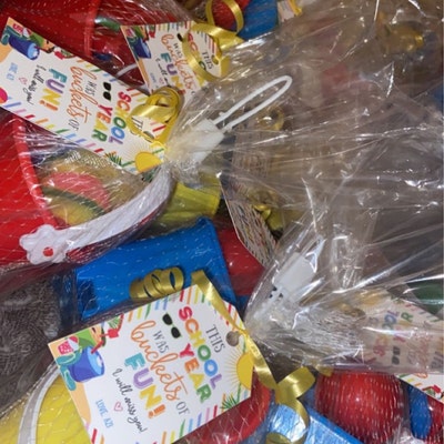 Buckets of Fun Gift Tags, End of Year Gift Tags for Class, Last Day of ...