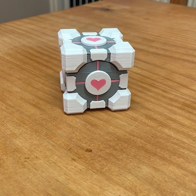 Portal Companion Cube LED Light-up Gift Box, Decor, Gaming Prop ...
