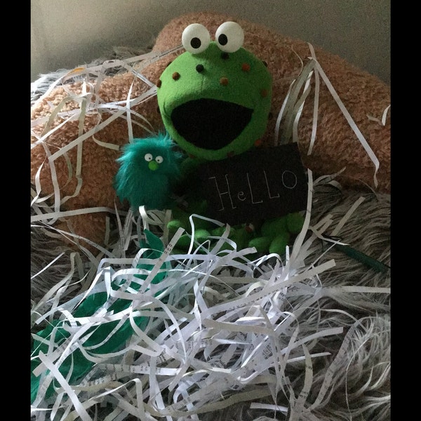 Little Gustav, an Orange Muppet Who Likes Birds, Sandwiches With Cheese ...