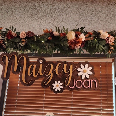 Daisy Name Sign, Nursery Name Sign, Daisy Nursery Decor, Name Sign for ...