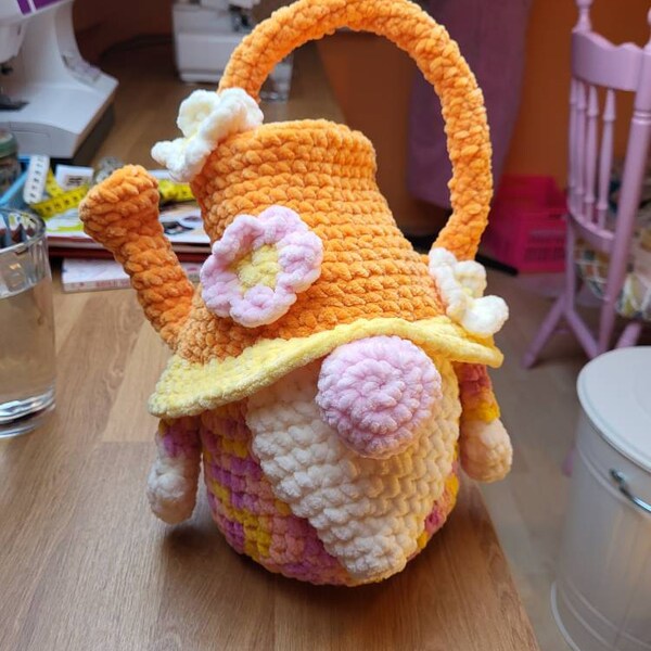 Crochet Pattern Watering Can Gnome, Garden Gnome PDF Tutorial, Spring ...