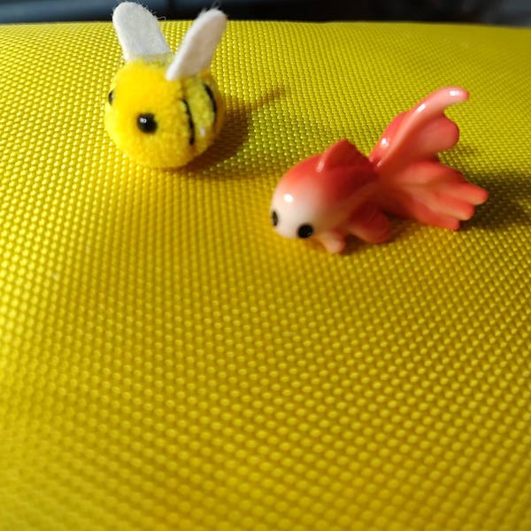 Mini Duck in Jeep, Mini Resin Ducks, Duck in Truck, Fairy Garden ...