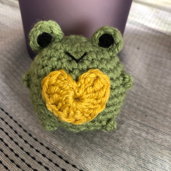 Tiny Crochet Frog Pal - Etsy