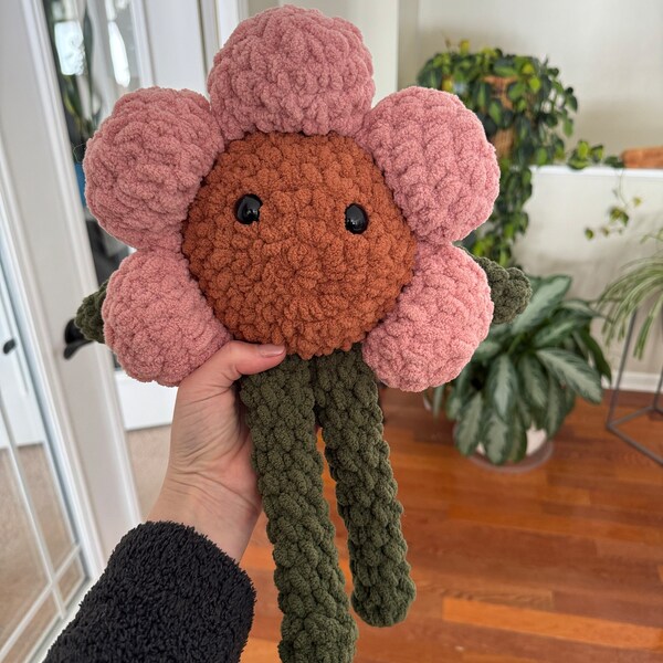 The ORIGINAL Groovy Flower Crochet Pattern / Low Sew Crochet Pattern ...