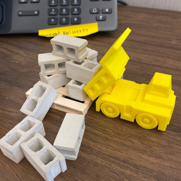 Mini Cinder Blocks Made of Cement With Pallet - Premium Quality - 1/12 ...