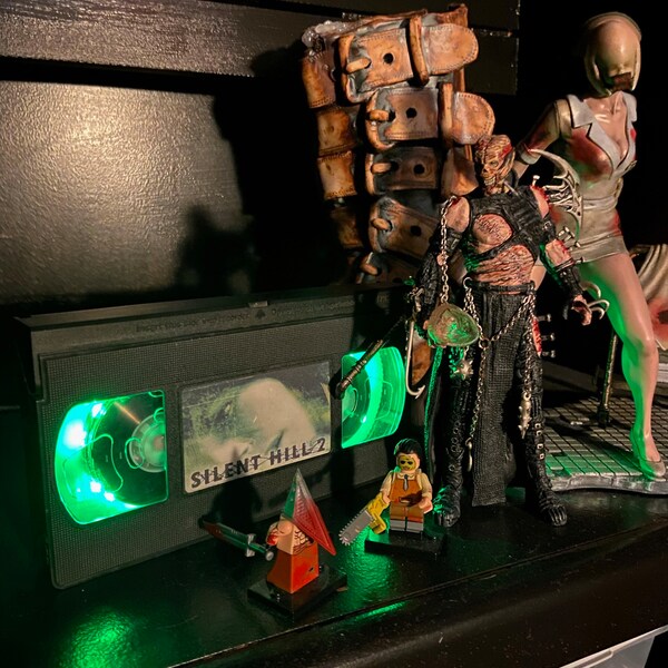 Silent Hill 2 VHS Lamp Lakeside Hotel VHS Survival Horror Gamer Gifts ...
