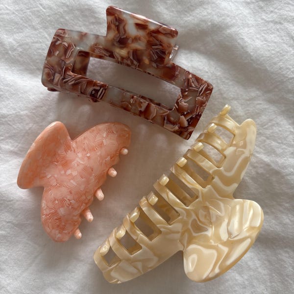 Middle Size 7.5cm Shell Shape Hair Claw, Spring Colour Cellulose ...