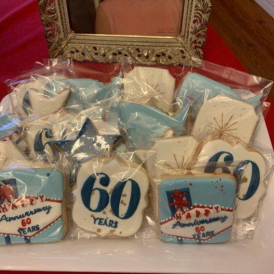 Hang up First Ghostface Sugar Cookies, Halloween Cookies, Valentine's ...