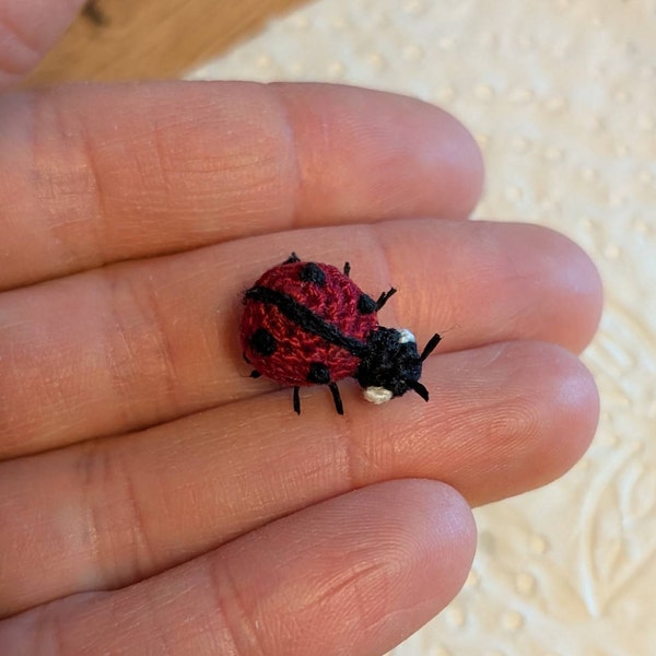 Crochet Pattern Micro Ladybug Amigurumi: Make Your Own Miniature ...