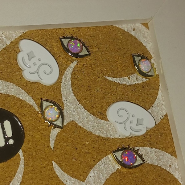 Beehive Hard Enamel Pin, Honeybee Floral Flowers Botanical Animal ...