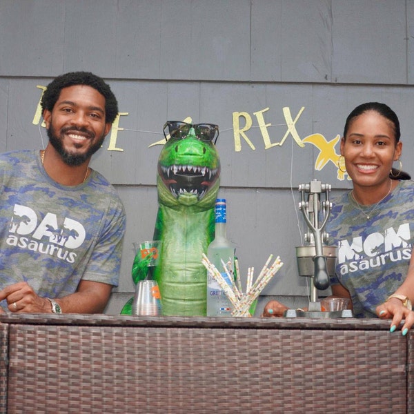 Momasaurus Shirt, Dadasaurus Shirt, Dinosaur Shirts, Mom and Dad ...