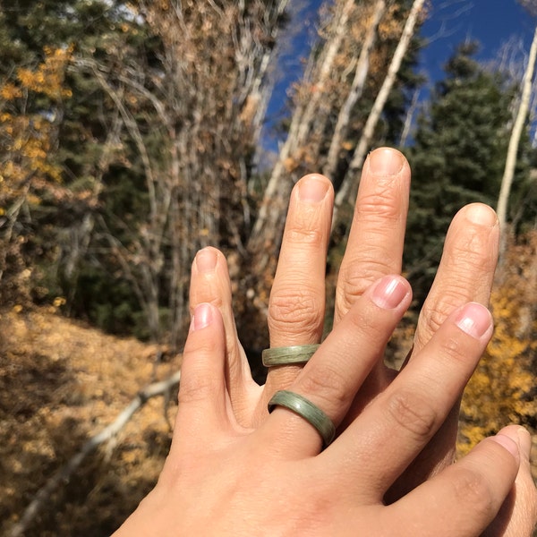 Green Ash Wood Ring: Carbon Fiber Core, Handmade Wedding Band - Etsy