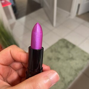 Fierce Magenta Pink With Blue Shimmer Bright Lipstick Stain Natural ...