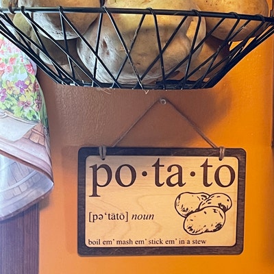 Hobbit Potato Wood Engraved Sign. Lord of the Rings Gift for - Etsy