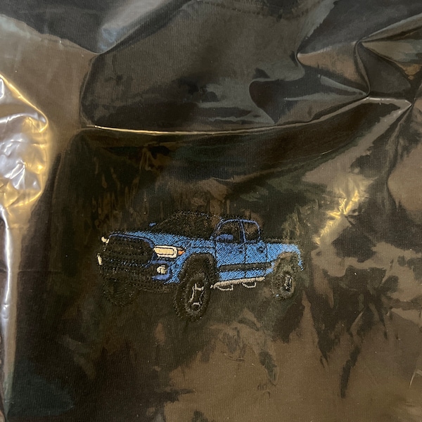 Custom Car Embroidery Digitizing, Car Logo Digitizing, BMW Machine ...