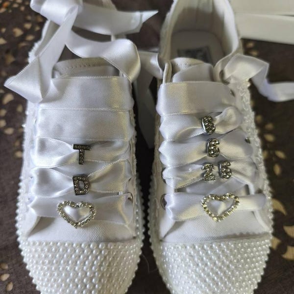 Wedding Custom Sneakers Personalized , Bridal Shoes Desinger , Bride ...