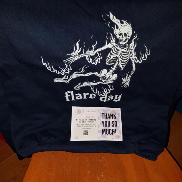 Flare Day Hoodie Chronic Pain Gift Endometriosis Fibromyalgia Skeleton ...